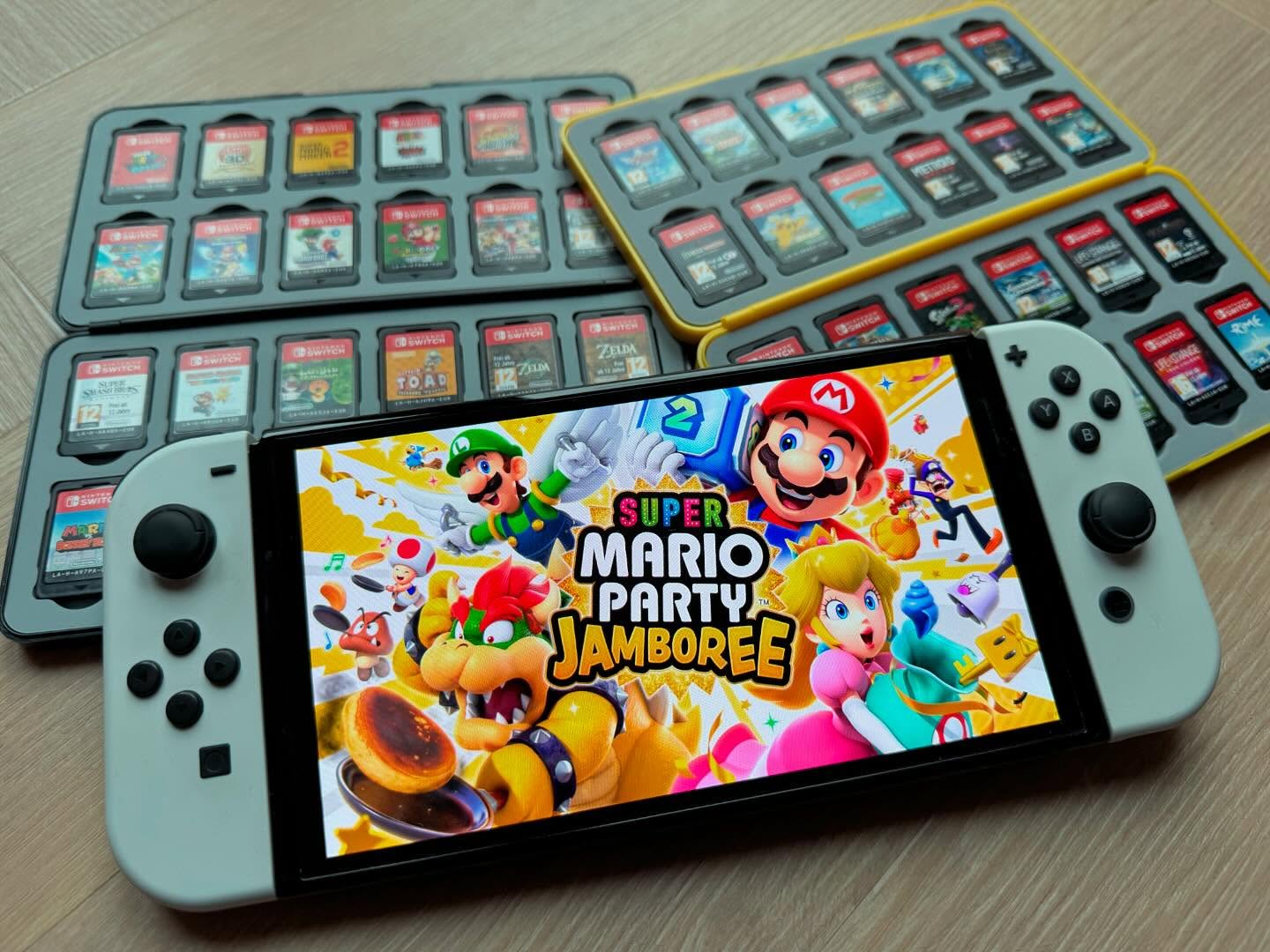 Switch OLED图片 - 掌机圈