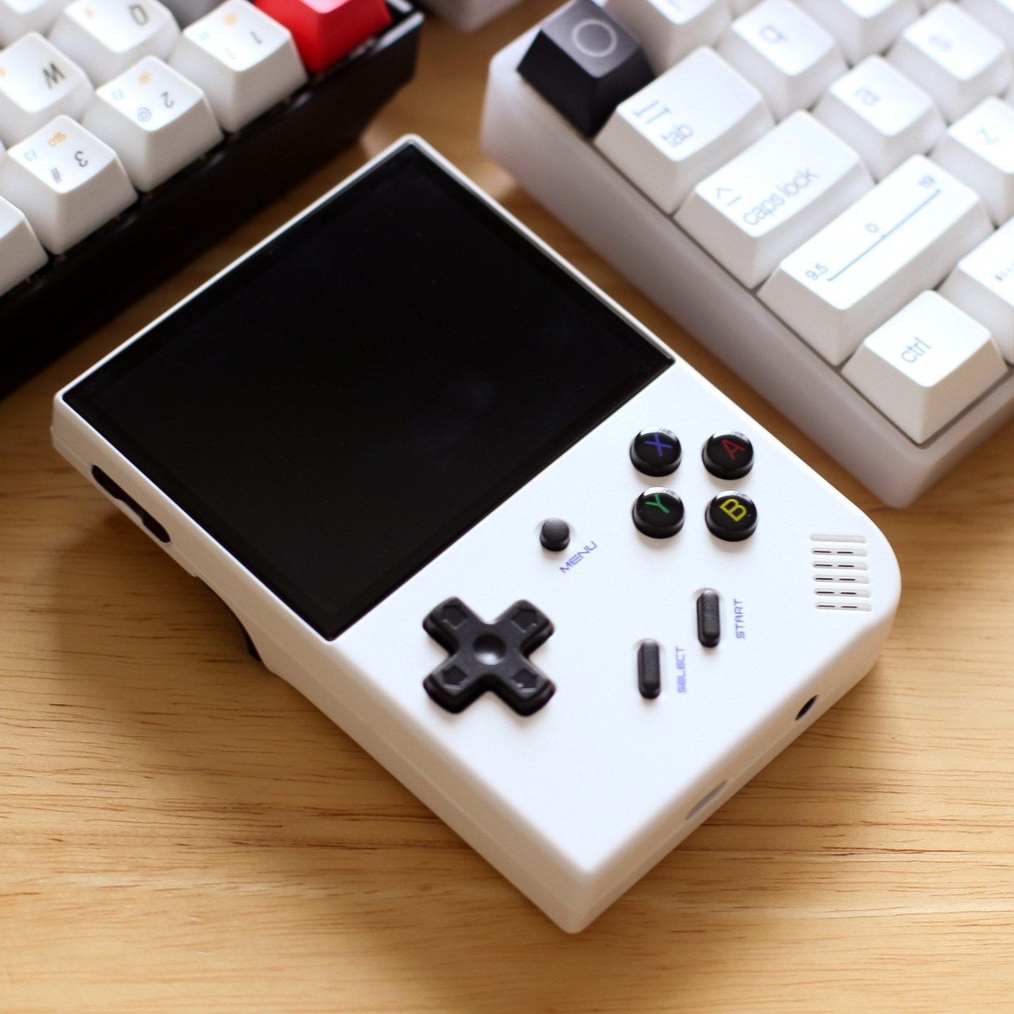 Anbernic RG-35XX Plus掌机硬件参数和配置 - 掌机圈